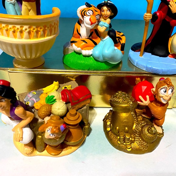 Disney | Toys | Disneys Aladdin Vtg 9s Lil Classics Pvc Figures Disney ...